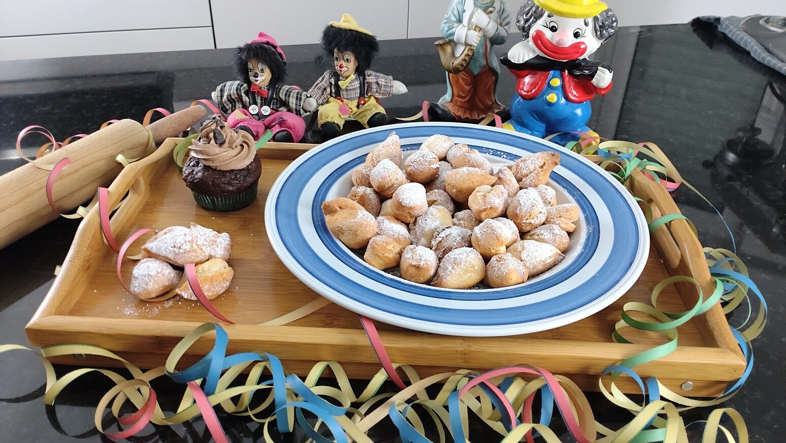 REZEPT Mutzenmandeln | Historische Romane und Rezepte